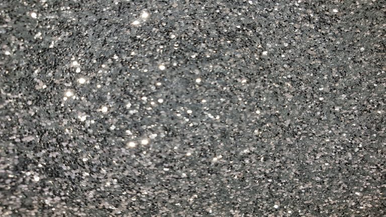 PURE SILVER METALFLAKE LARGE - CCR Custom Paints